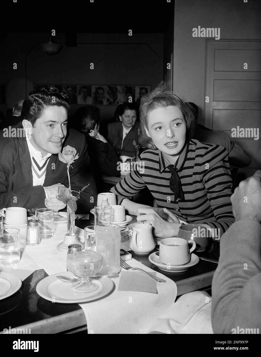 Patricia Neal, former Broadway stage star who will soon make her screen ...