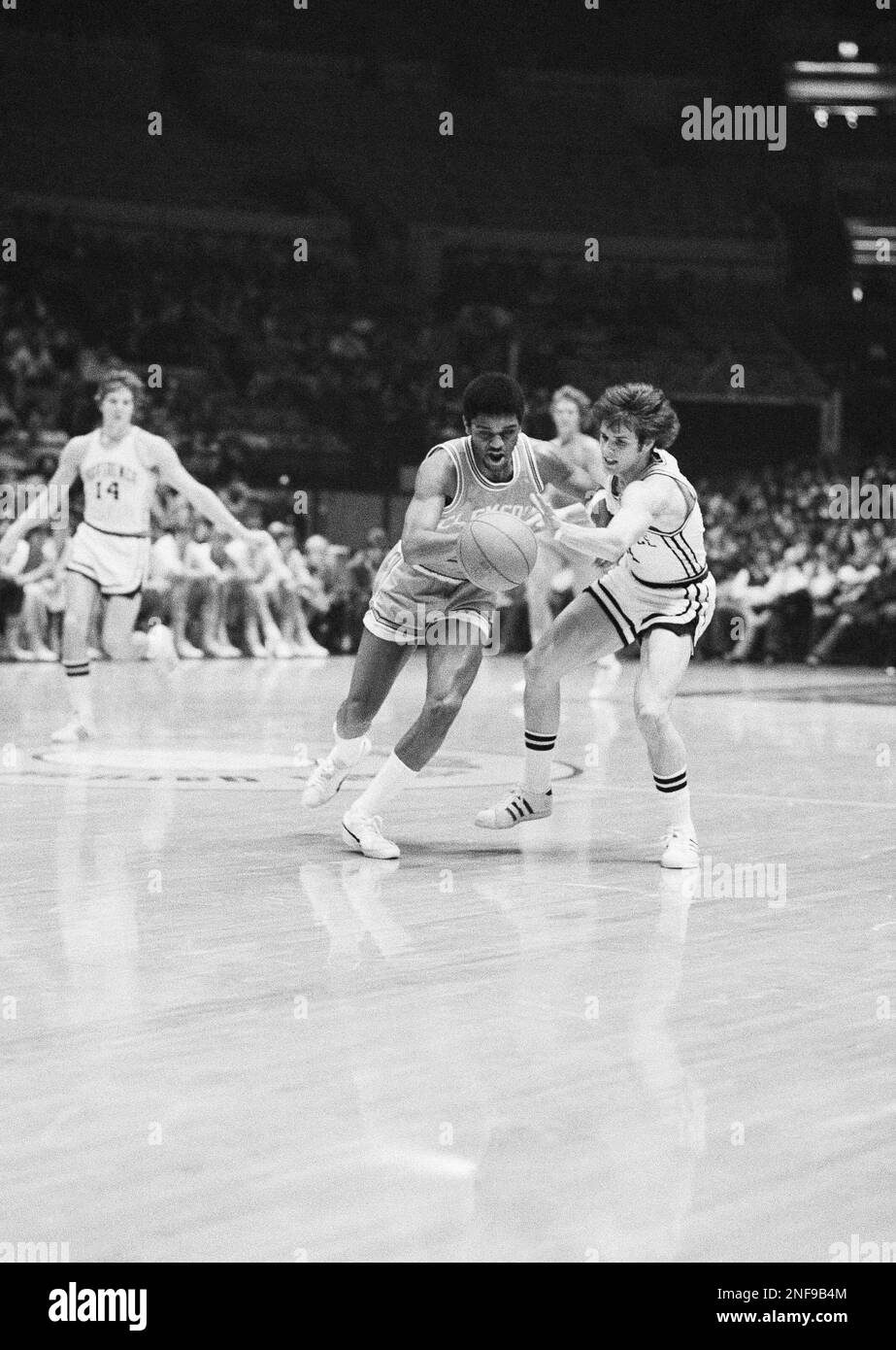 Clemson's Skip Wise, left, dribbles around Providence's Gary Bello in ...