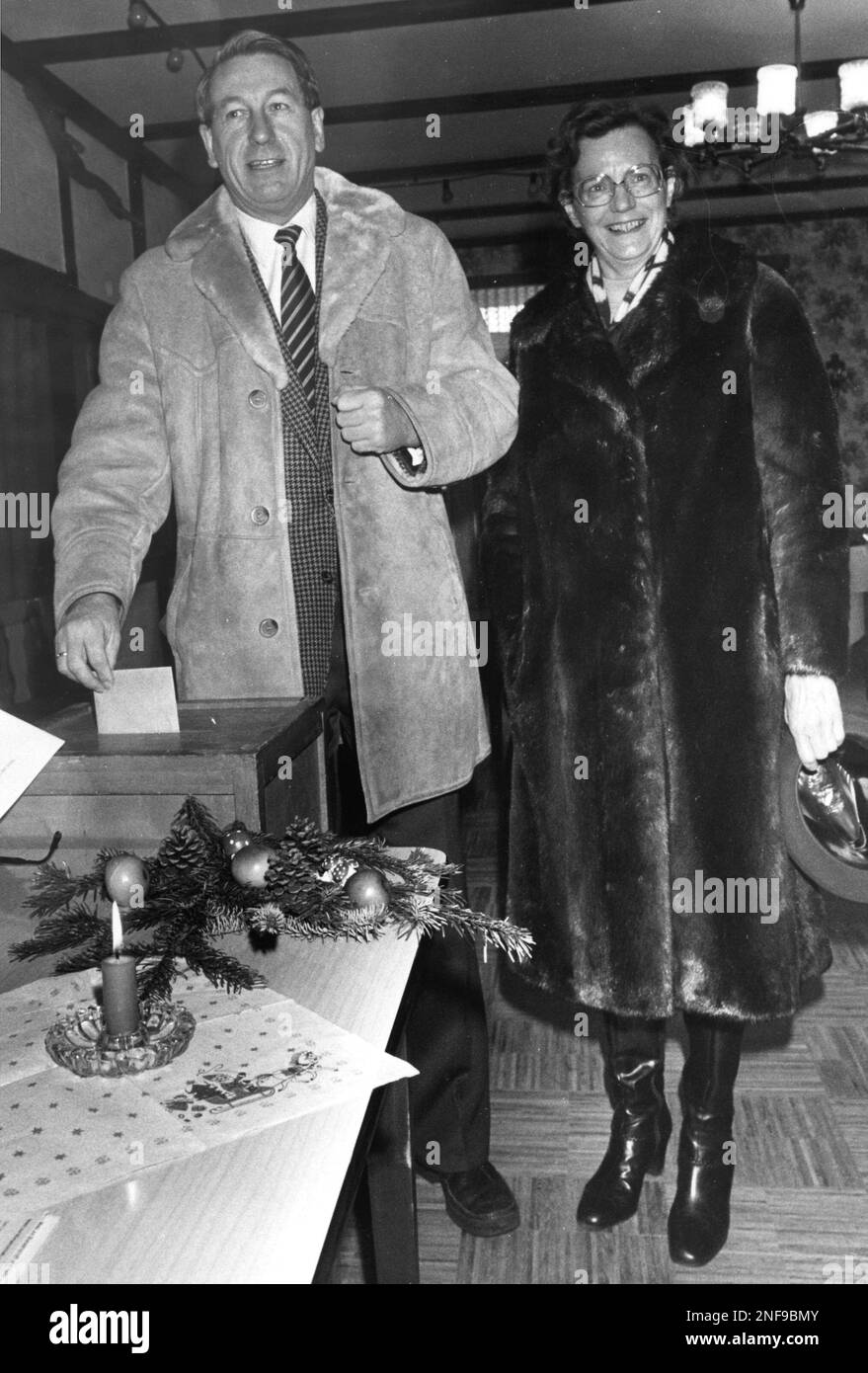 Free Democrat (FDP) Rolf Bialas, left, and his wife are pictured ...