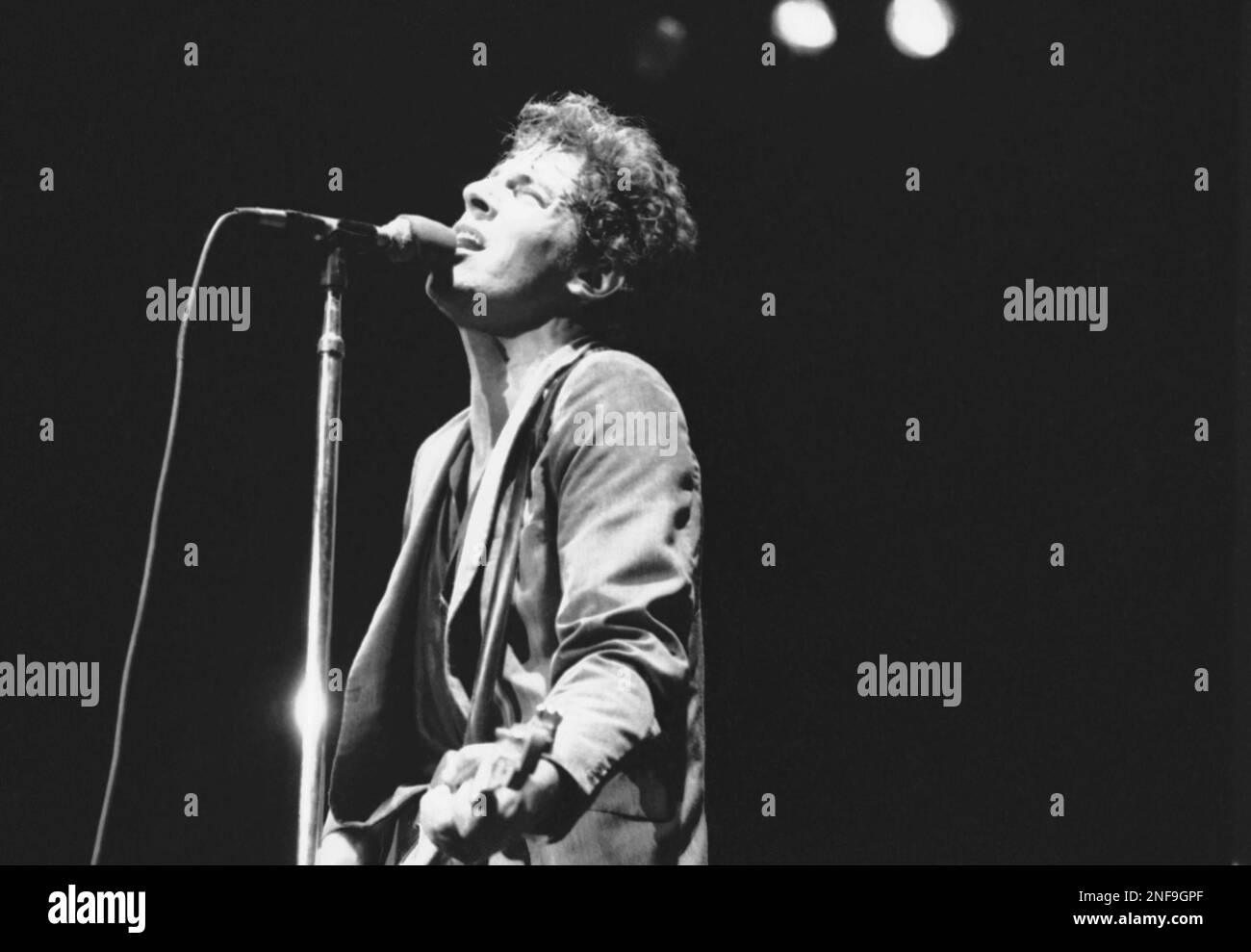 Bruce Springsteen in concert at New York's Madison Square Garden ...