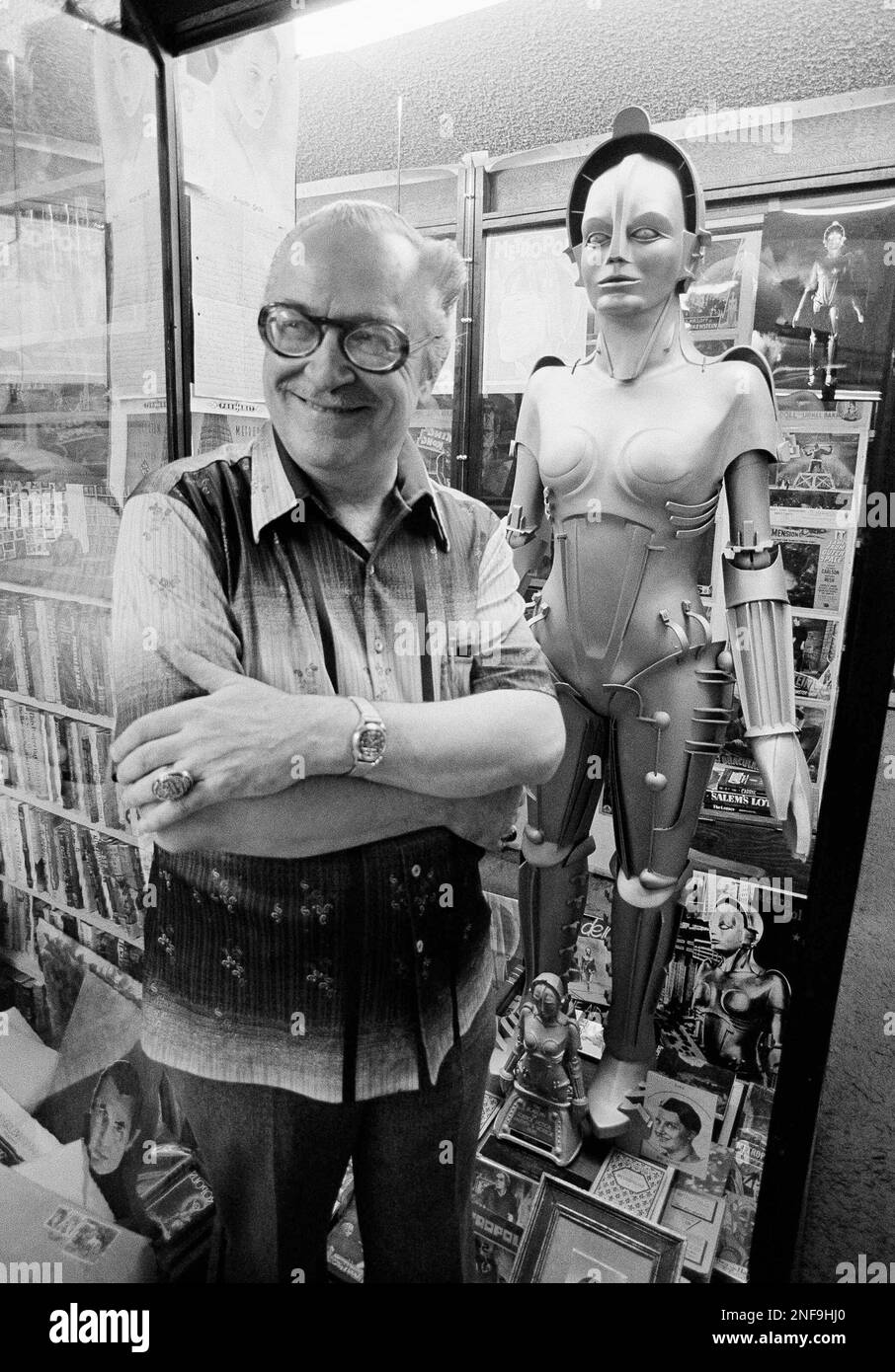"Mr. Science Fiction", Forrest Ackerman, stands with the reproduction ...