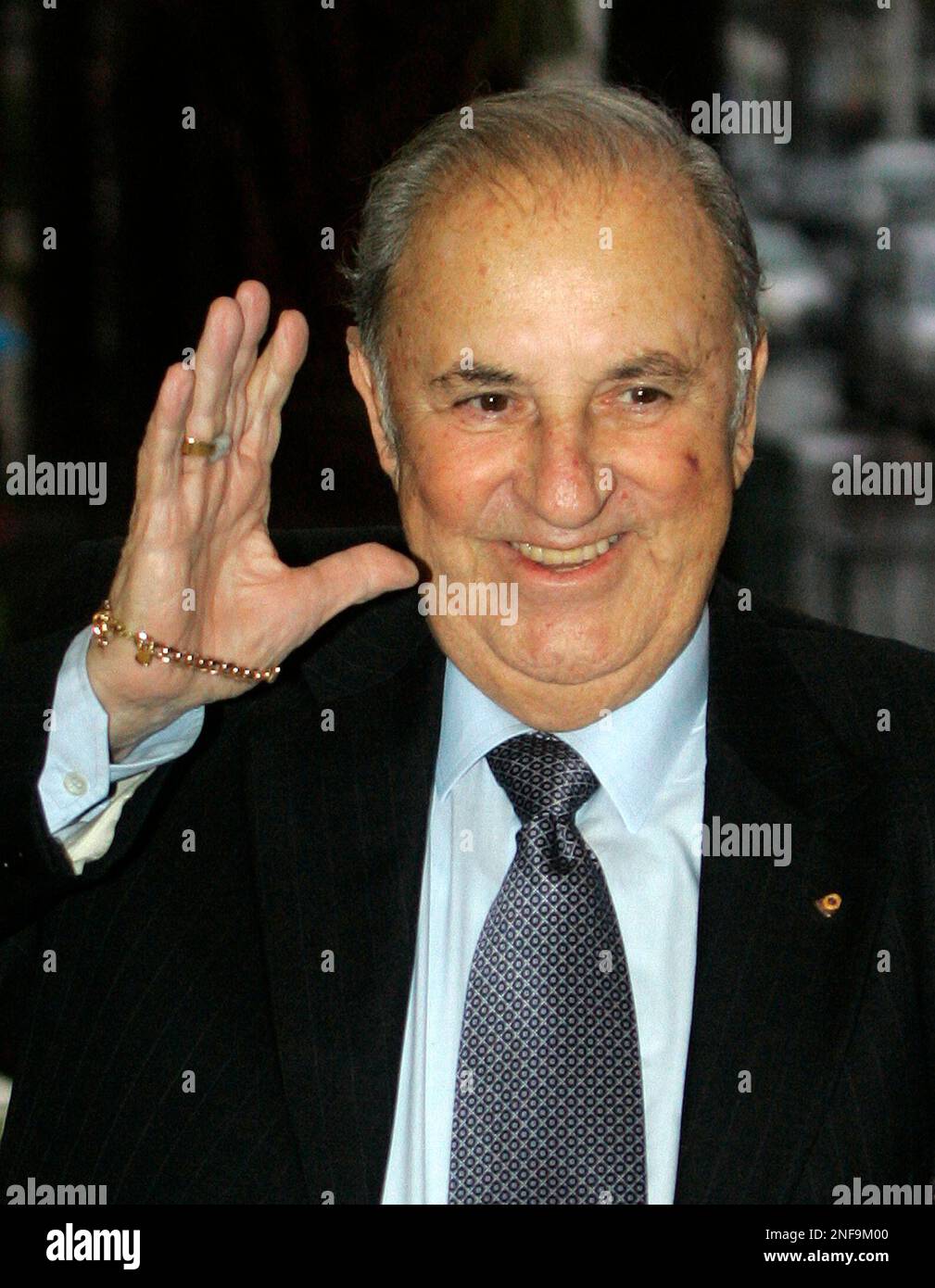 Italian tenor Carlo Bergonzi poses for a photocall during the 43rd ...