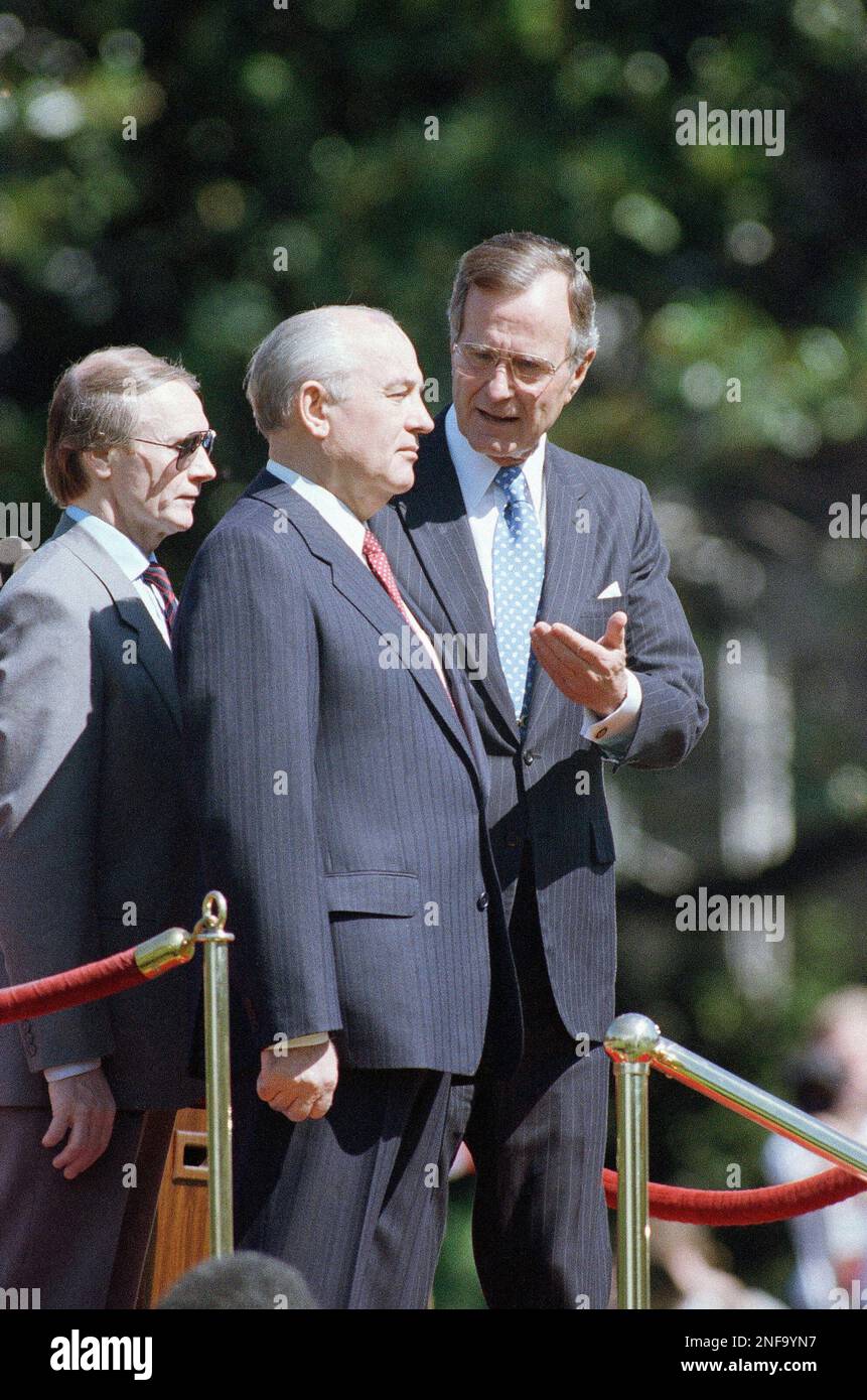 President George Bush gestures as he talks with Soviet President ...