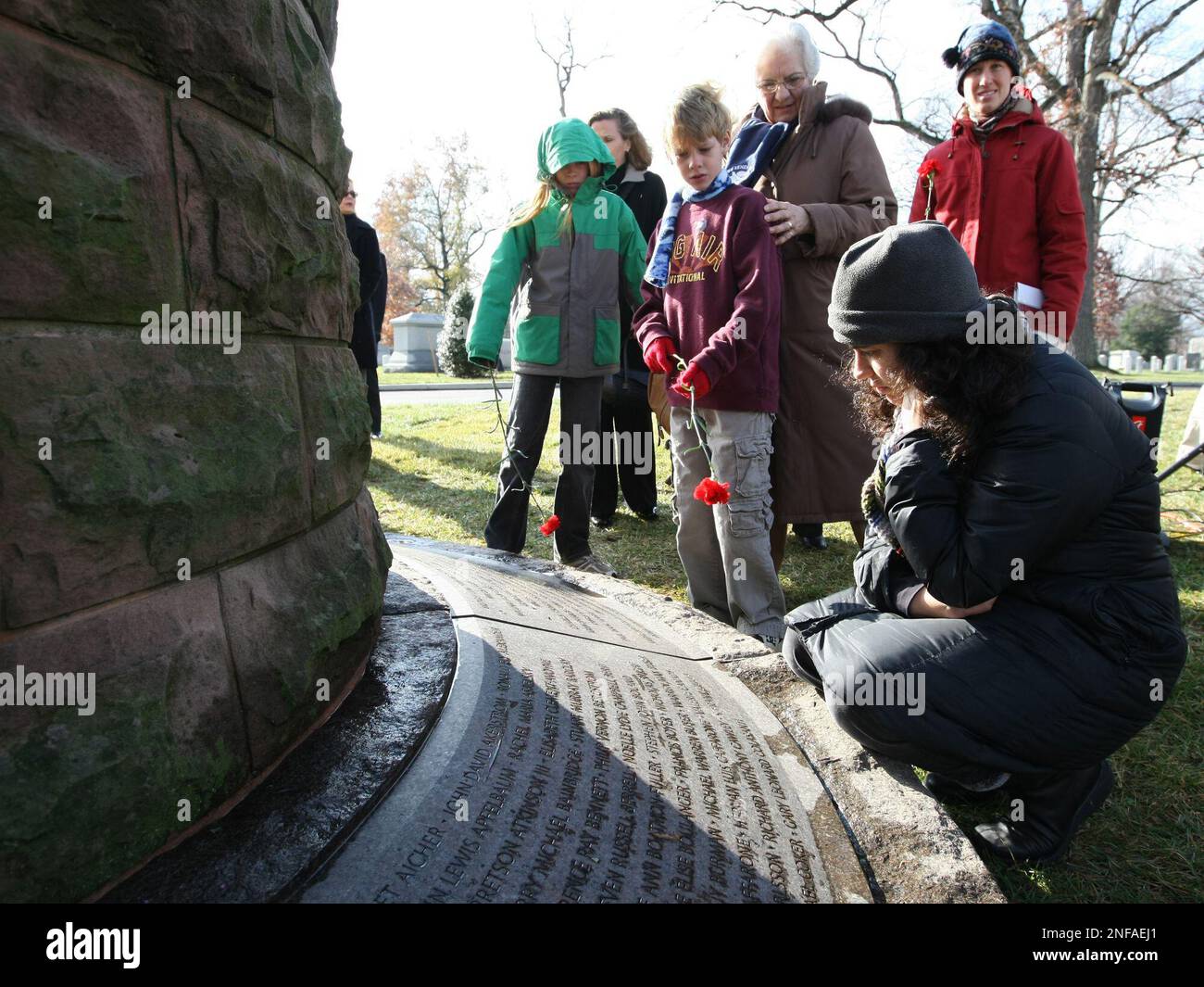 Michelle Ciulla-Lipkin, foreground, remembers her father, S. Frank ...