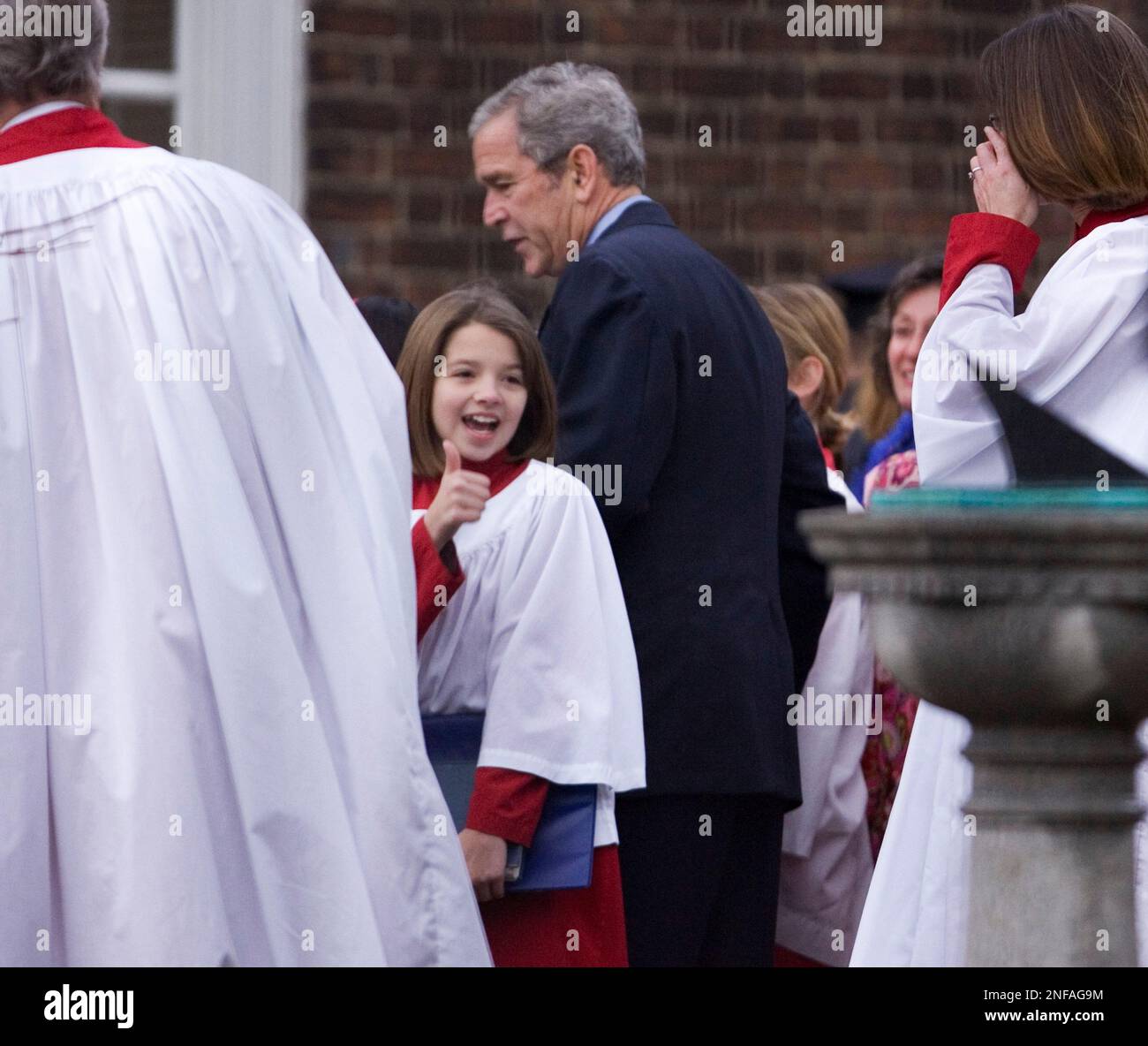 President George W. Bush greets members of the Christ Church choir ...