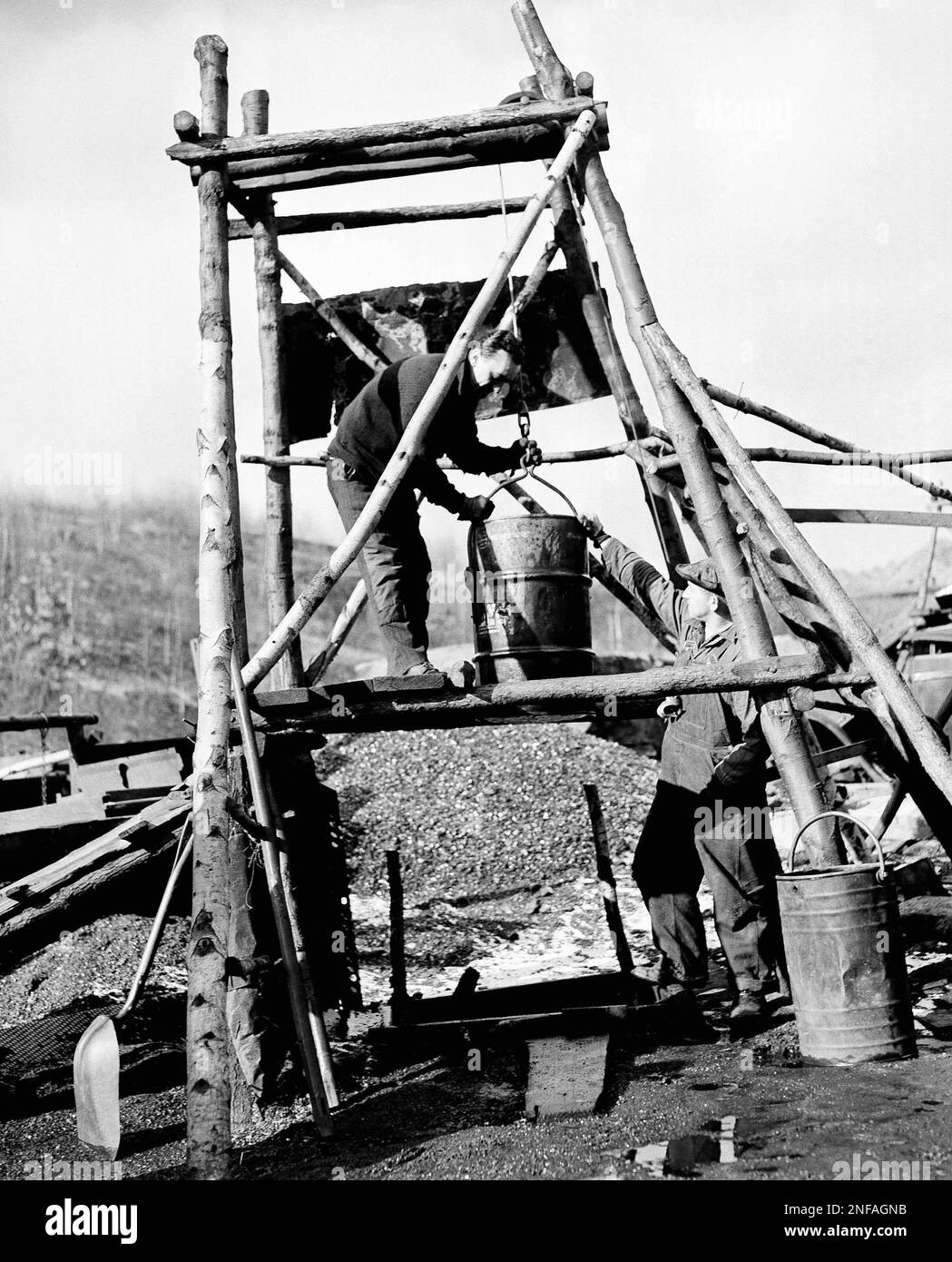 This is the operation at a "bootleg" coal mine in Pottsville, Penn ...