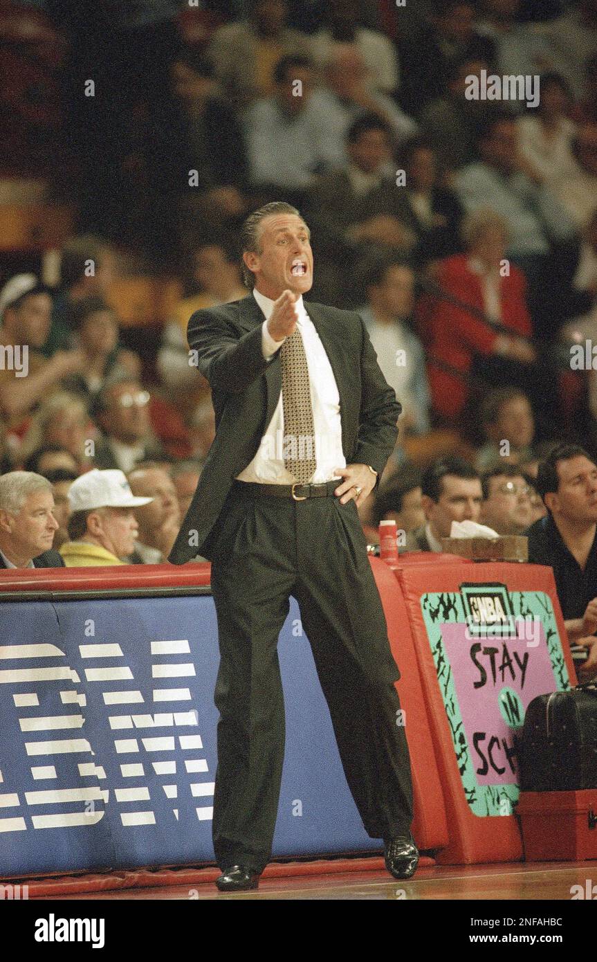 New York Knicks coach Pat Riley directs his team during the first ...