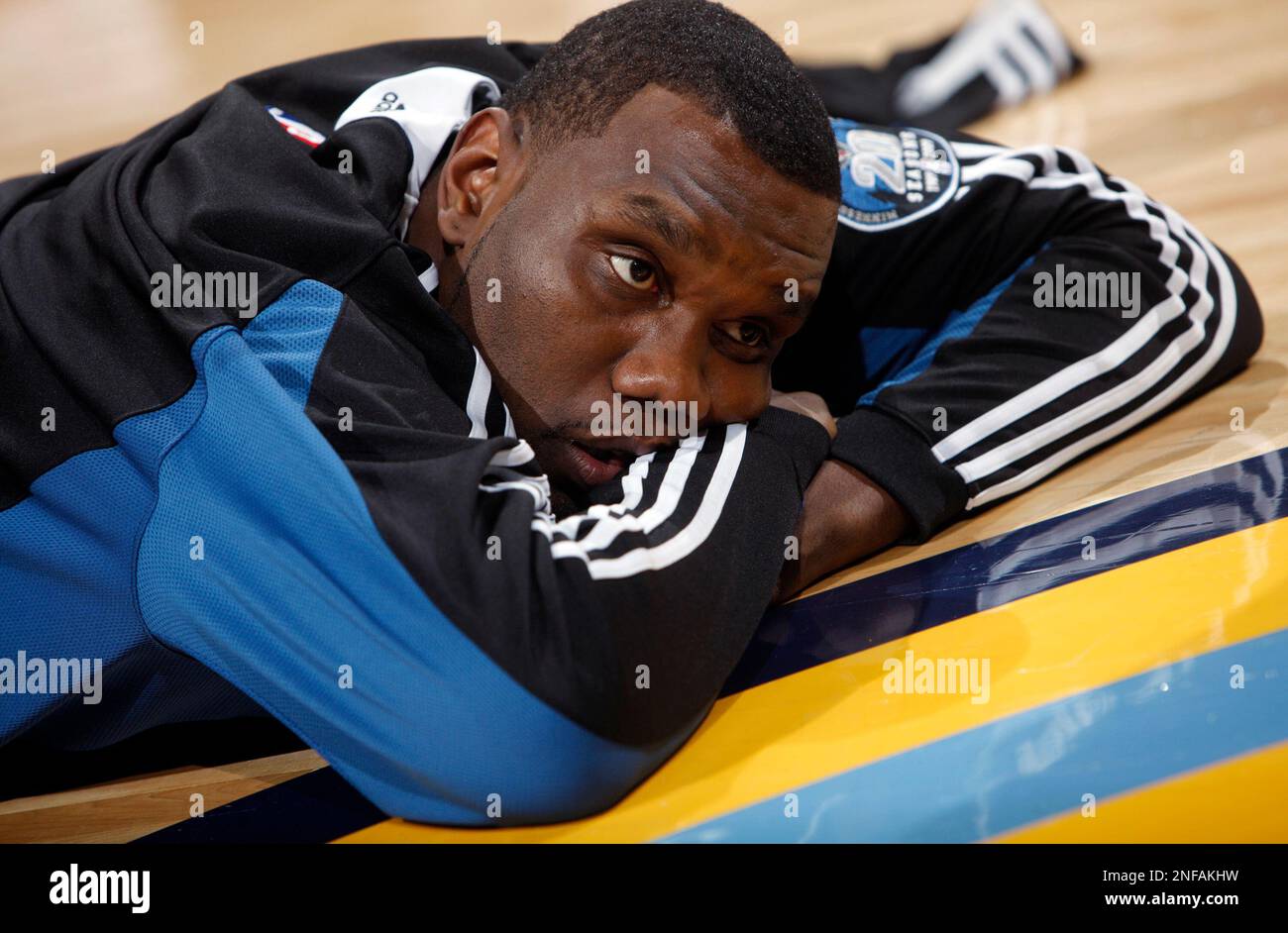 Minnesota Timberwolves forward Al Jefferson stretches before facing the ...