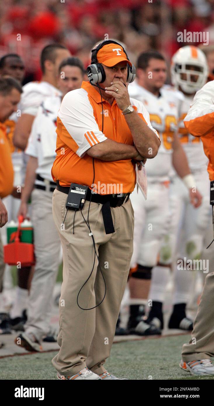 Tennessee head coach Phillip Fulmer on the sidelines against Georgia ...