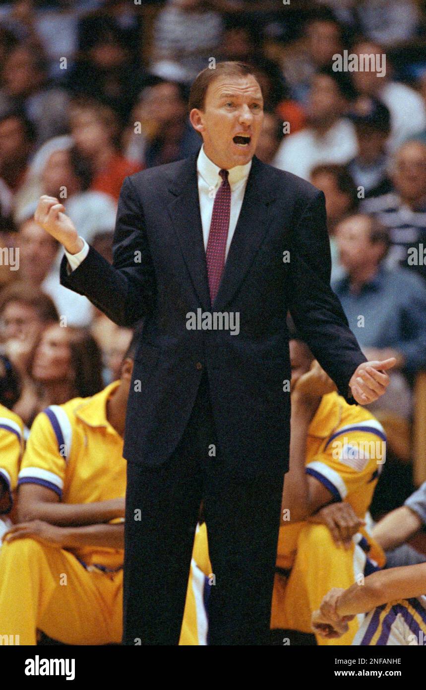 Los Angeles Lakers coach Mike Dunleavy shouts commands from the bench ...