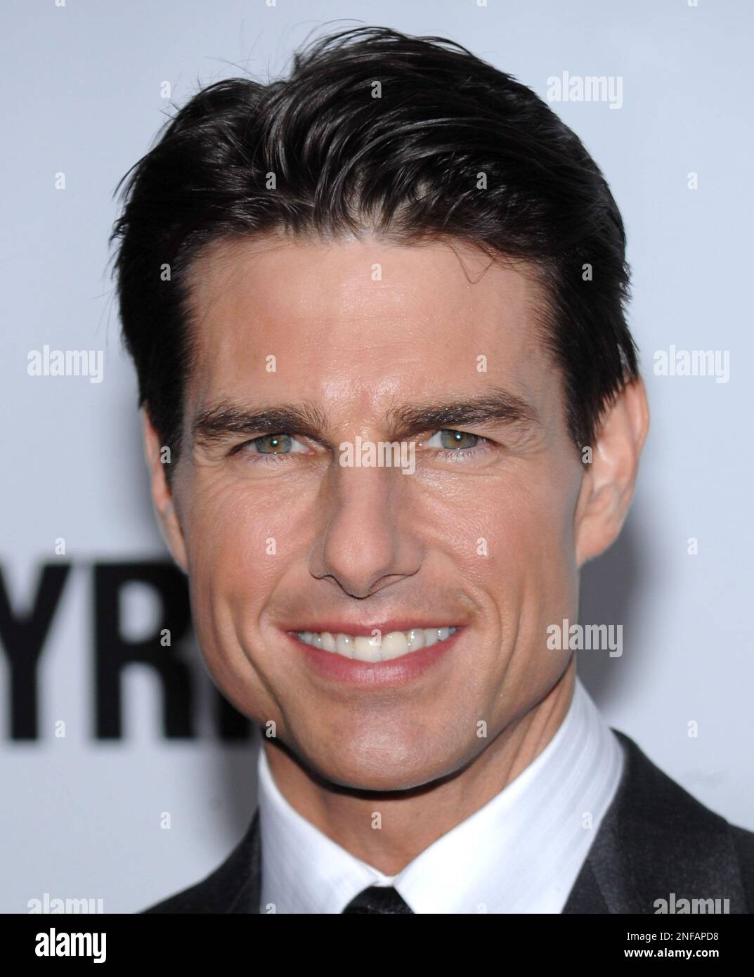 Tom Cruise Teeth Off Centered