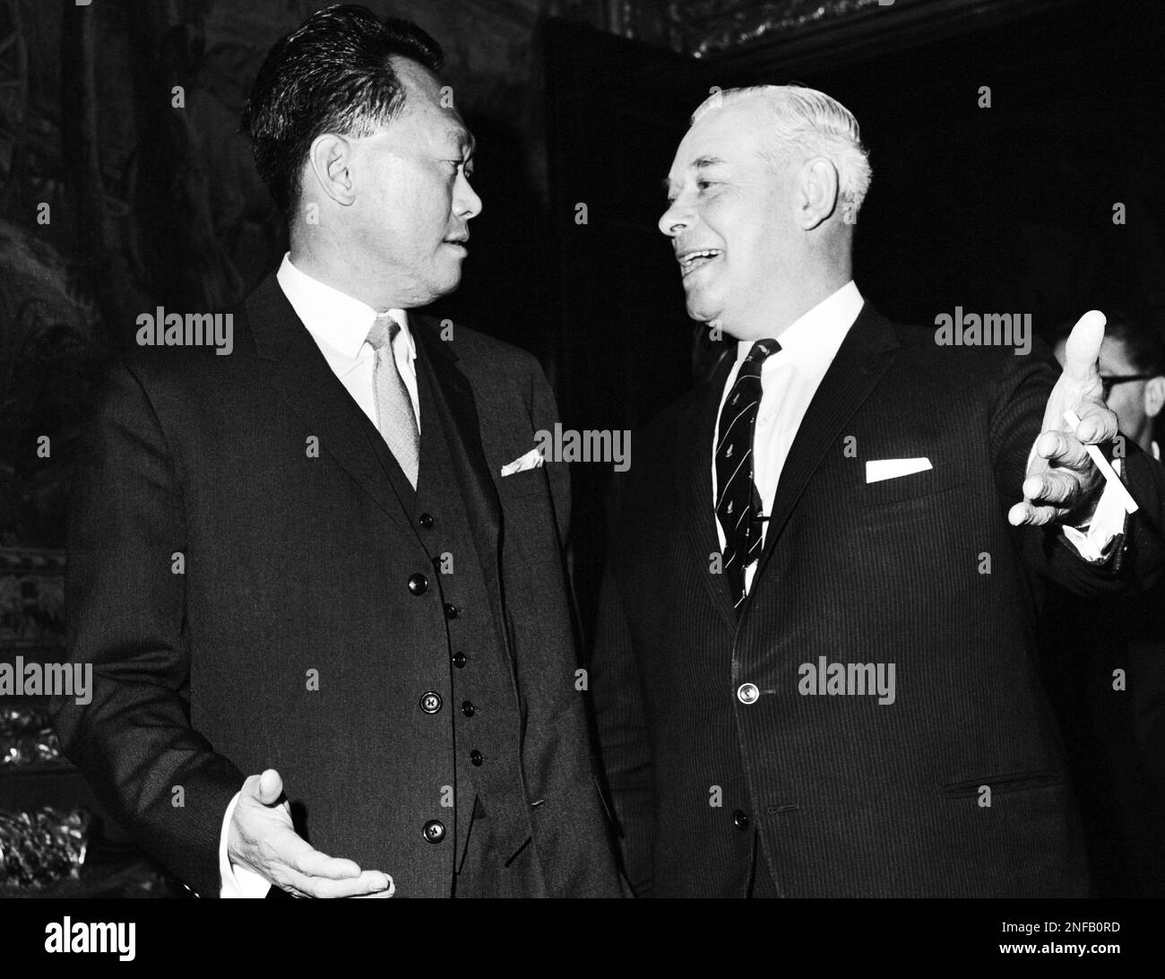 Prime Minister of Singapore, Lee Kuan Yew, left, and Prime Minister of ...