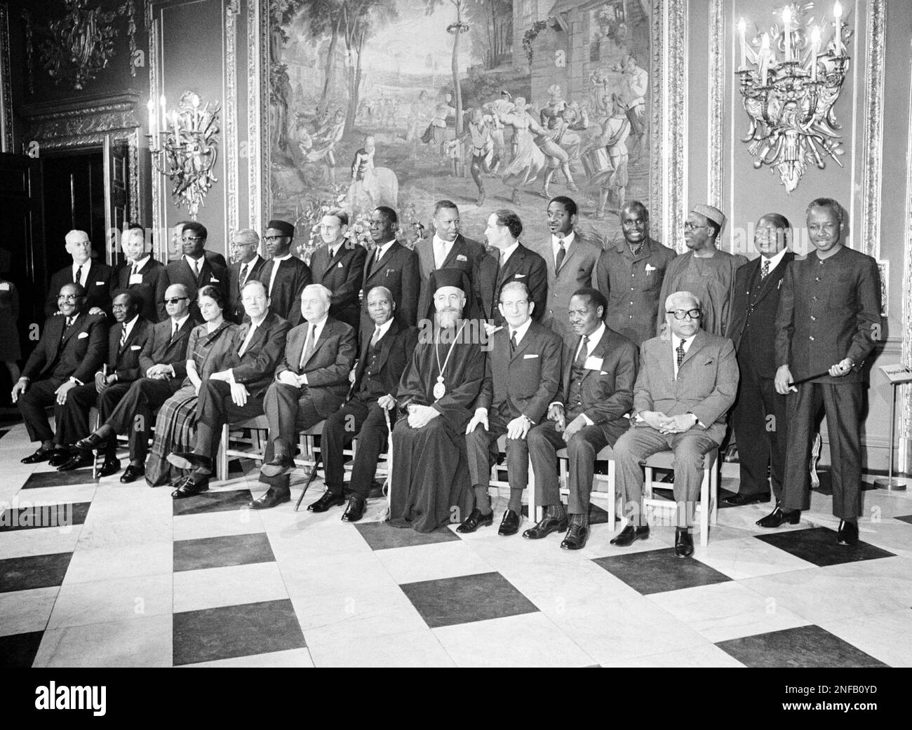 Delegates to the Commonwealth Prime Ministers Conference at Marlborough ...