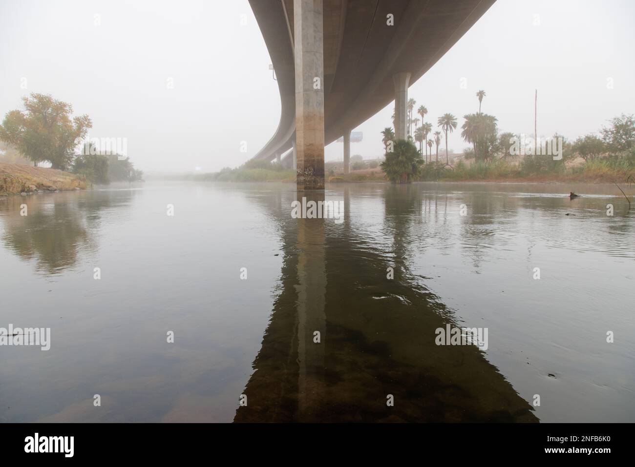 Colorado River bridge at Yuma Az in fog Stock Photo - Alamy