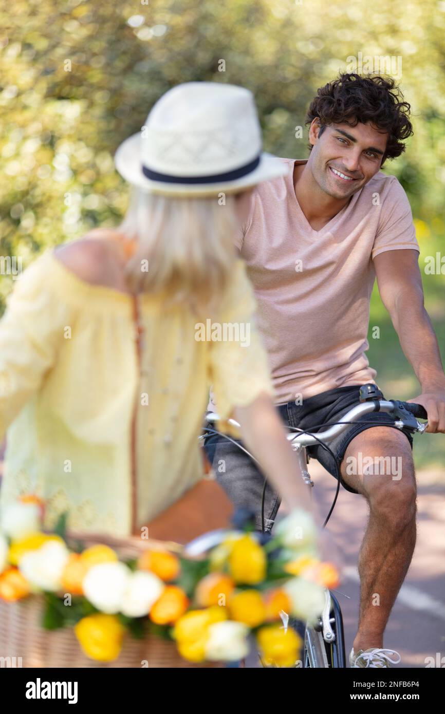 Couple racing bikes hi-res stock photography and images - Alamy