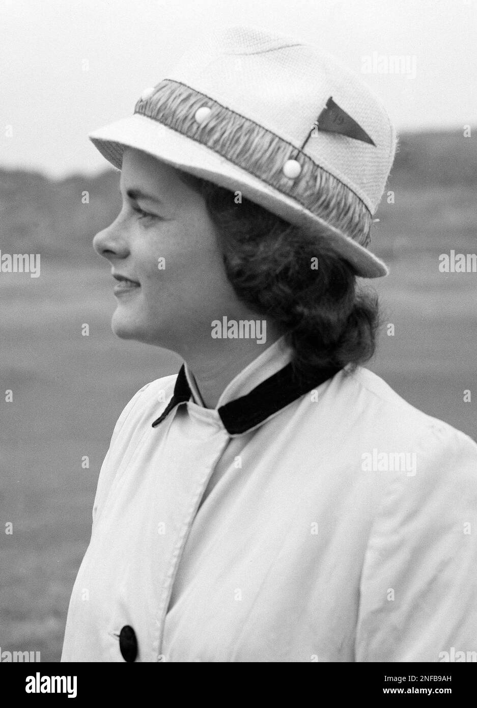 For watching her husband and other golfers play, Winnie Palmer wears a ...