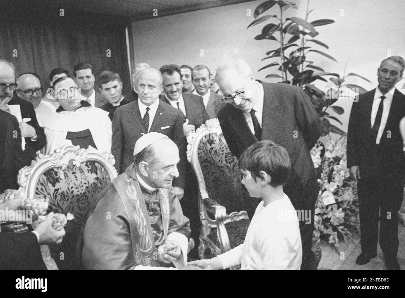 Saragat Foundation President Giuseppe Saragat of Italy, right ...