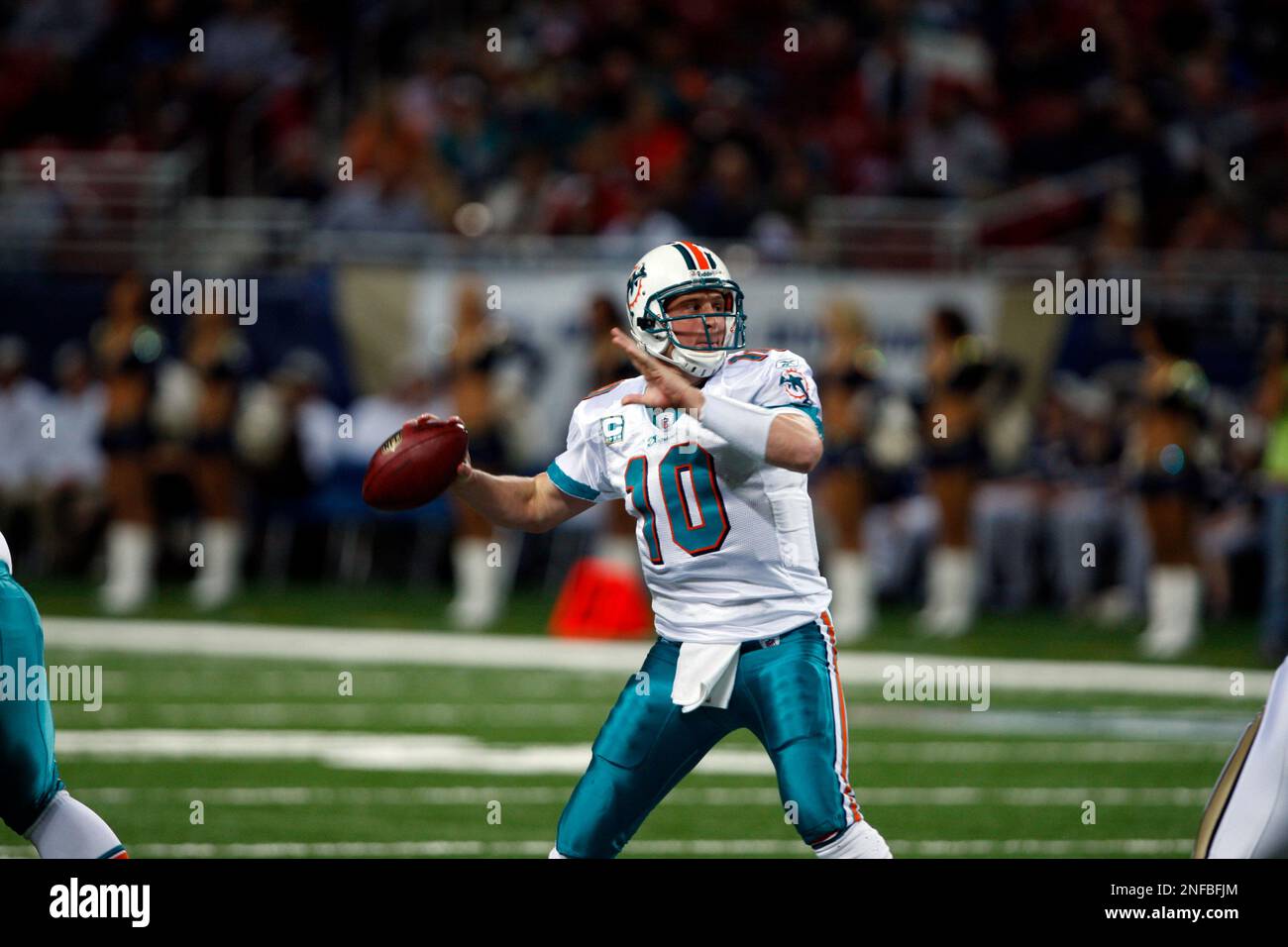 Miami Dolphins quarterback Chad Pennington throws during the second ...