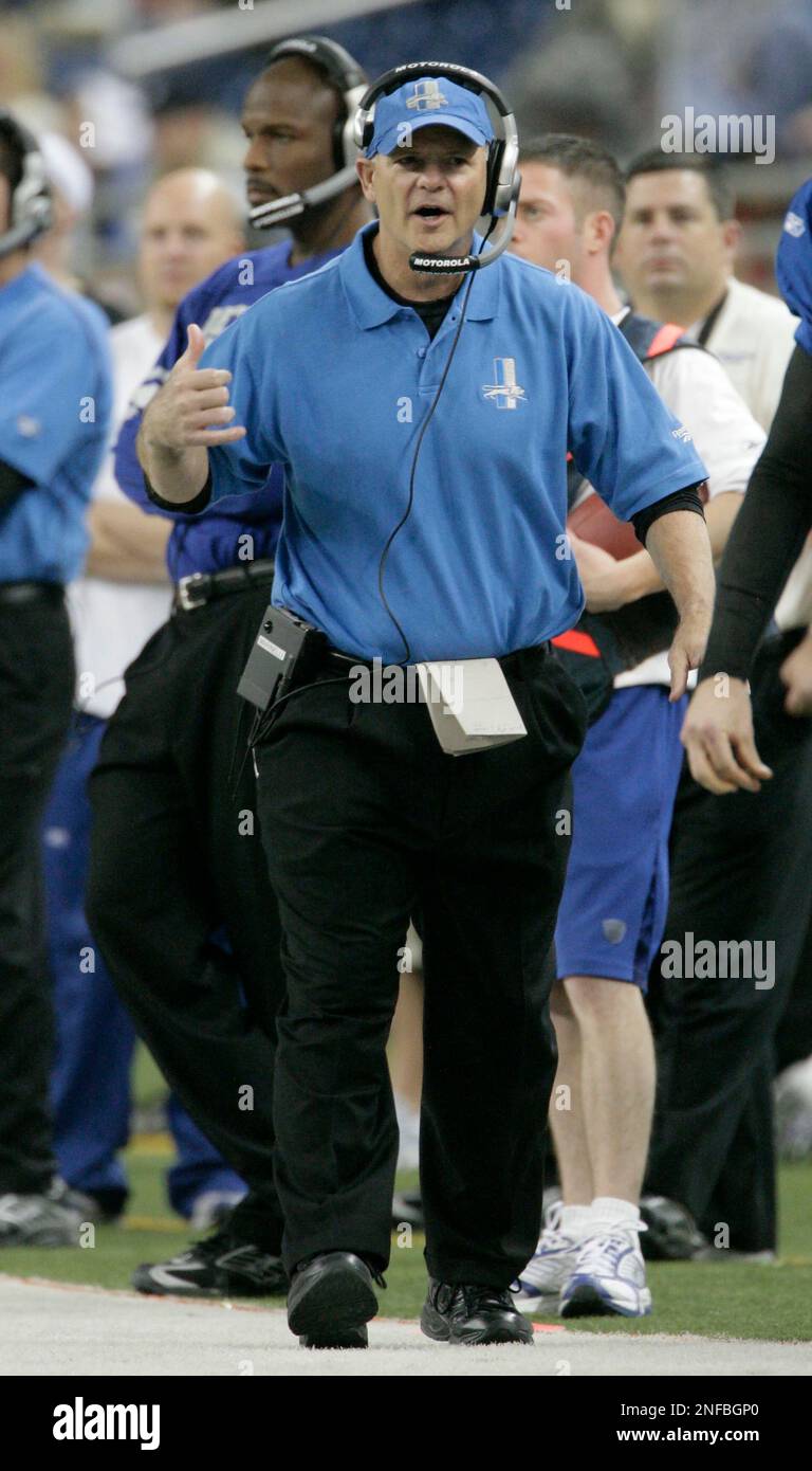 Detroit Lions head coach Rod Marinelli walks the sideline in the fourth ...