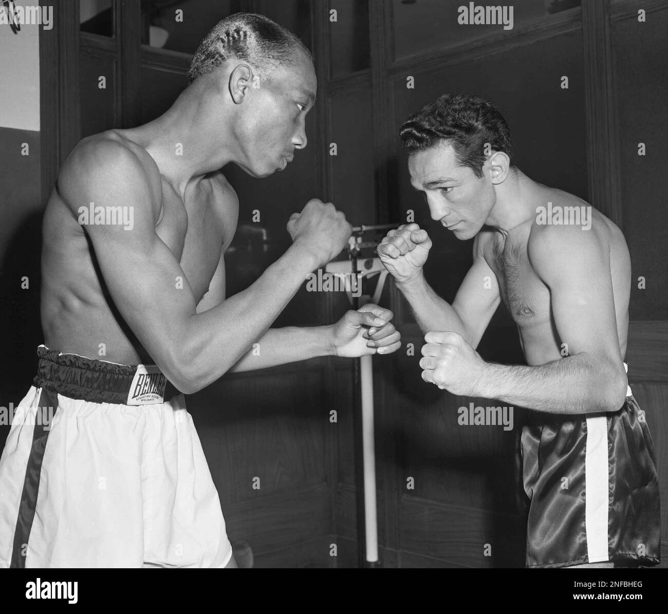 Sandy Saddler, left, and Willie Pep square off, Sept. 26, 1951 before ...