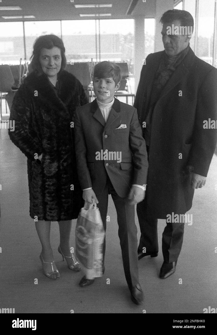 The singing mega star, 13-year-old Dutch singer, Hendrik Nikolaas ...