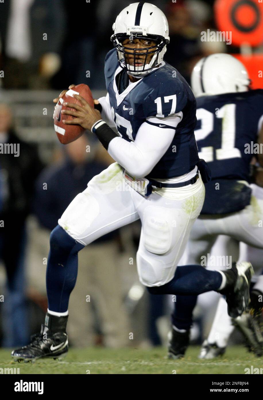 Penn State quarterback Daryll Clark (17) runs with the ball during the ...