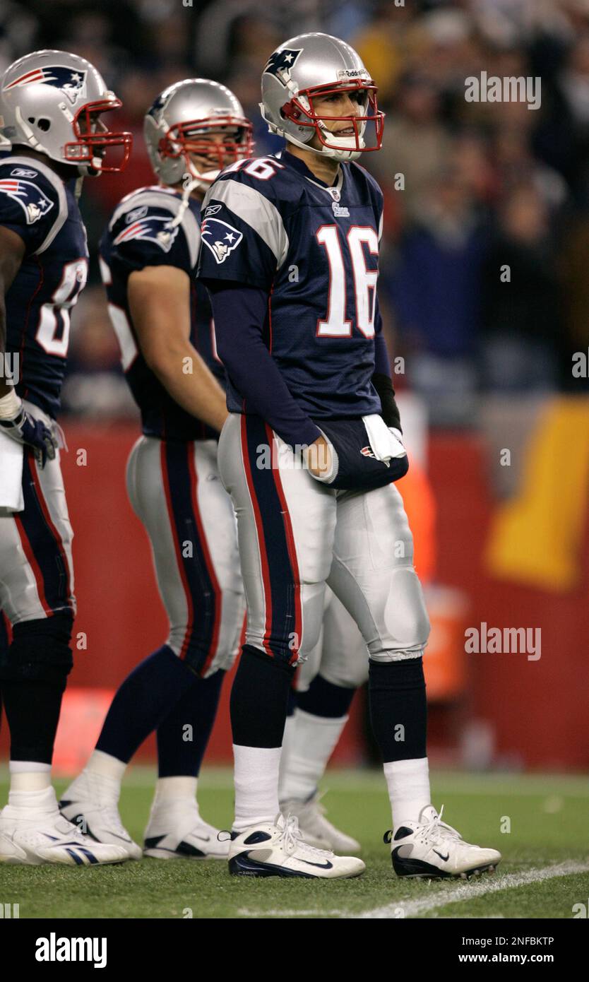 New England Patriots quarterback Matt Cassel (16) in the third quarter ...