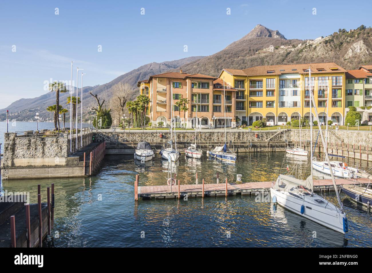 Cannero, Italy - 02-05-2023: the beautiful little port of Cannero with ... Cannero, Italy - 02-05-2023: the beautiful little port of Cannero with ...