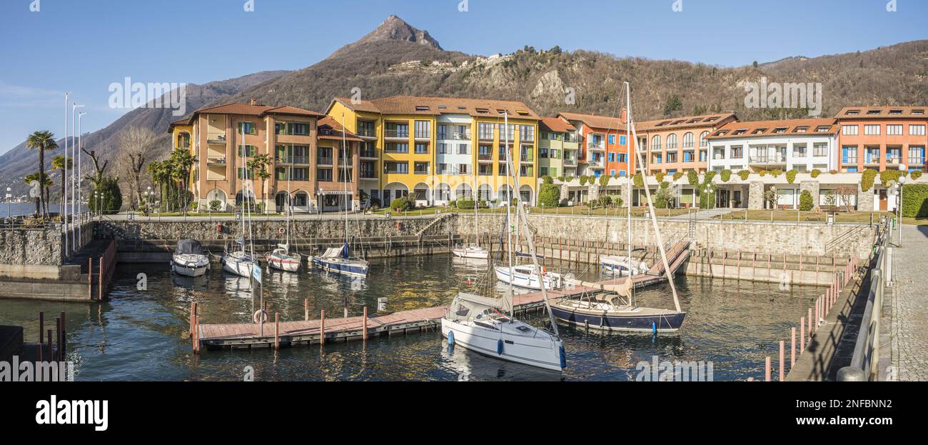 Cannero, Italy - 02-05-2023: the beautiful little port of Cannero with ... Cannero, Italy - 02-05-2023: the beautiful little port of Cannero with ...