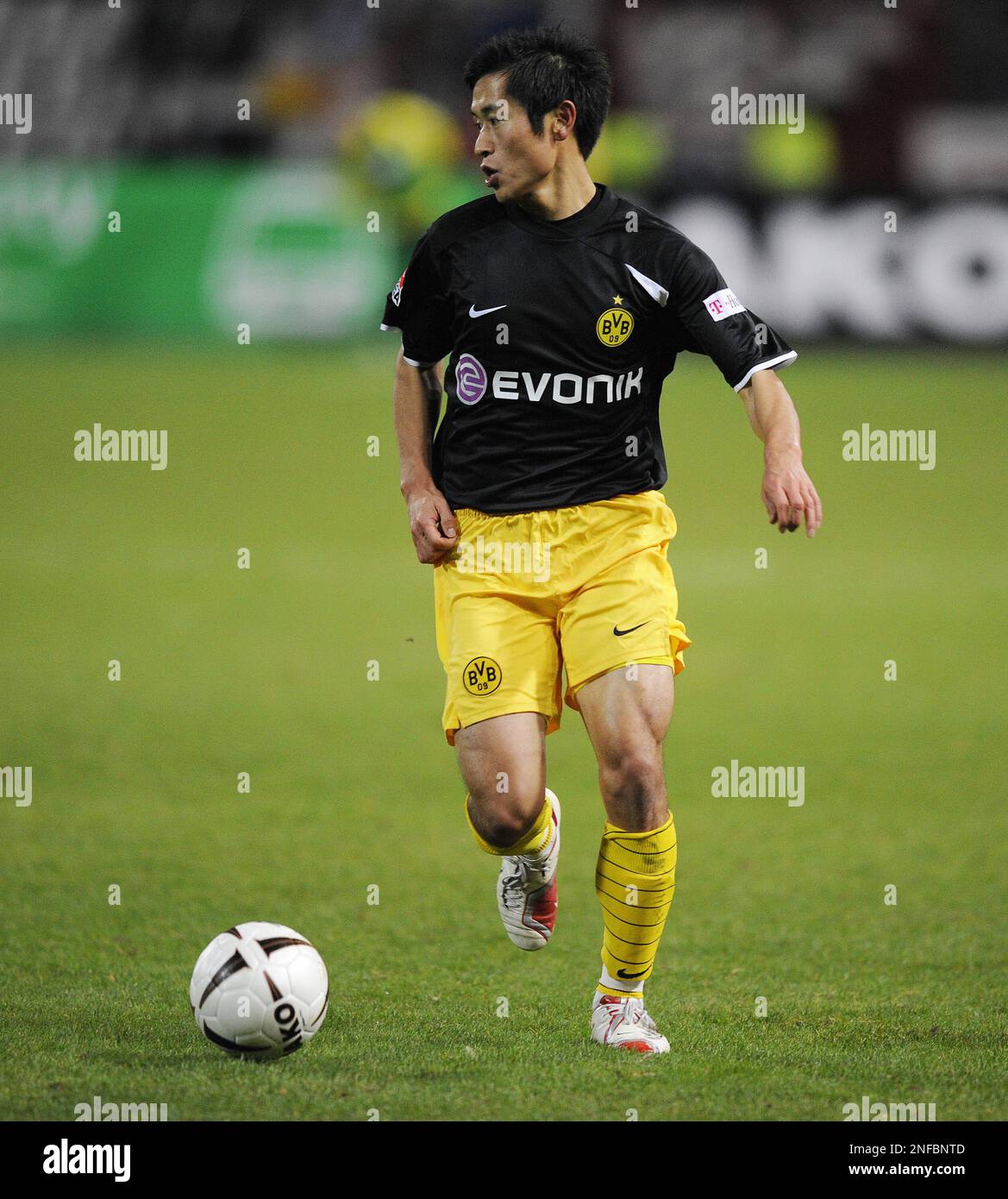 Dortmund's Lee Young-Pyo goes for the ball during the German first ...