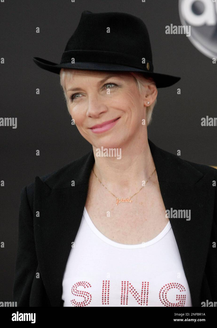 Singer Annie Lennox poses on the press line at the 2008 American Music Awards in Los Angeles on ...