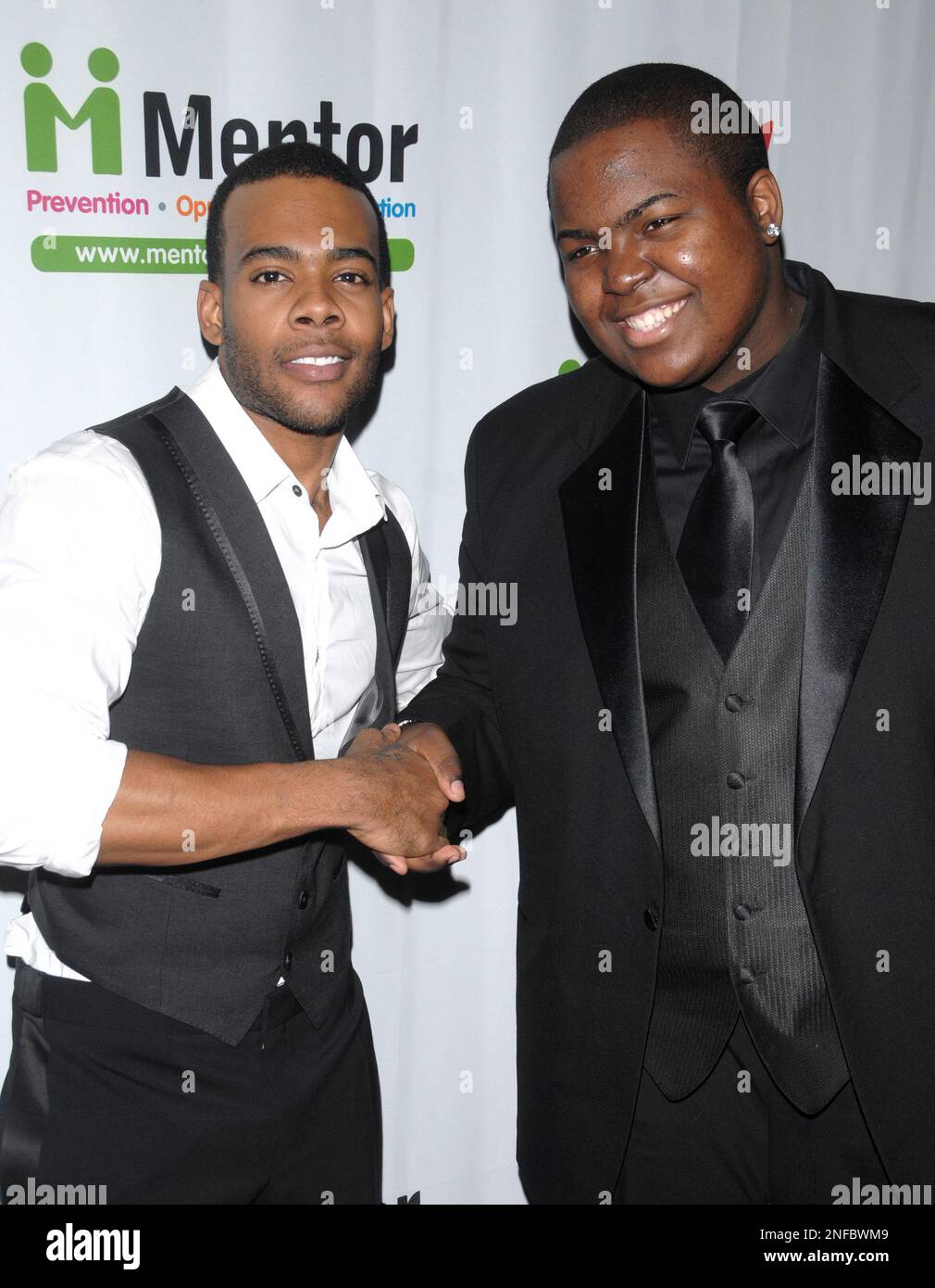 Singers Sean Kingston and Mario attend the Mentor Foundation Gala at ...
