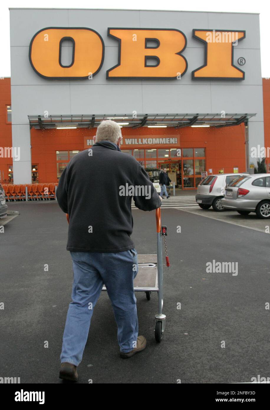 Ein Baumarkt der Baumarktkette Obi, aufgenommen am 20. November 2008 in ...