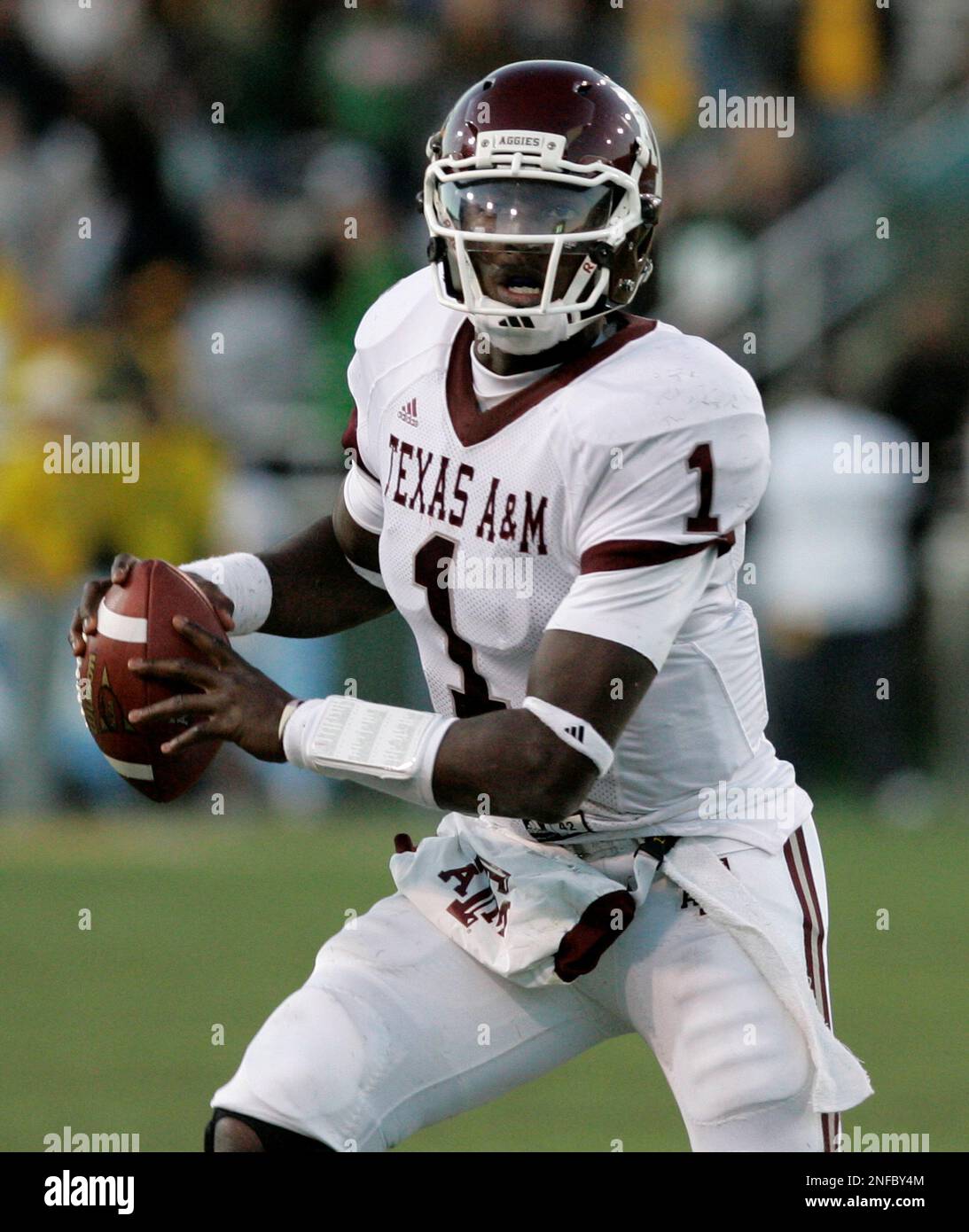 Texas A&M quarterback Jerrod Johnson (1) during an NCAA college ...