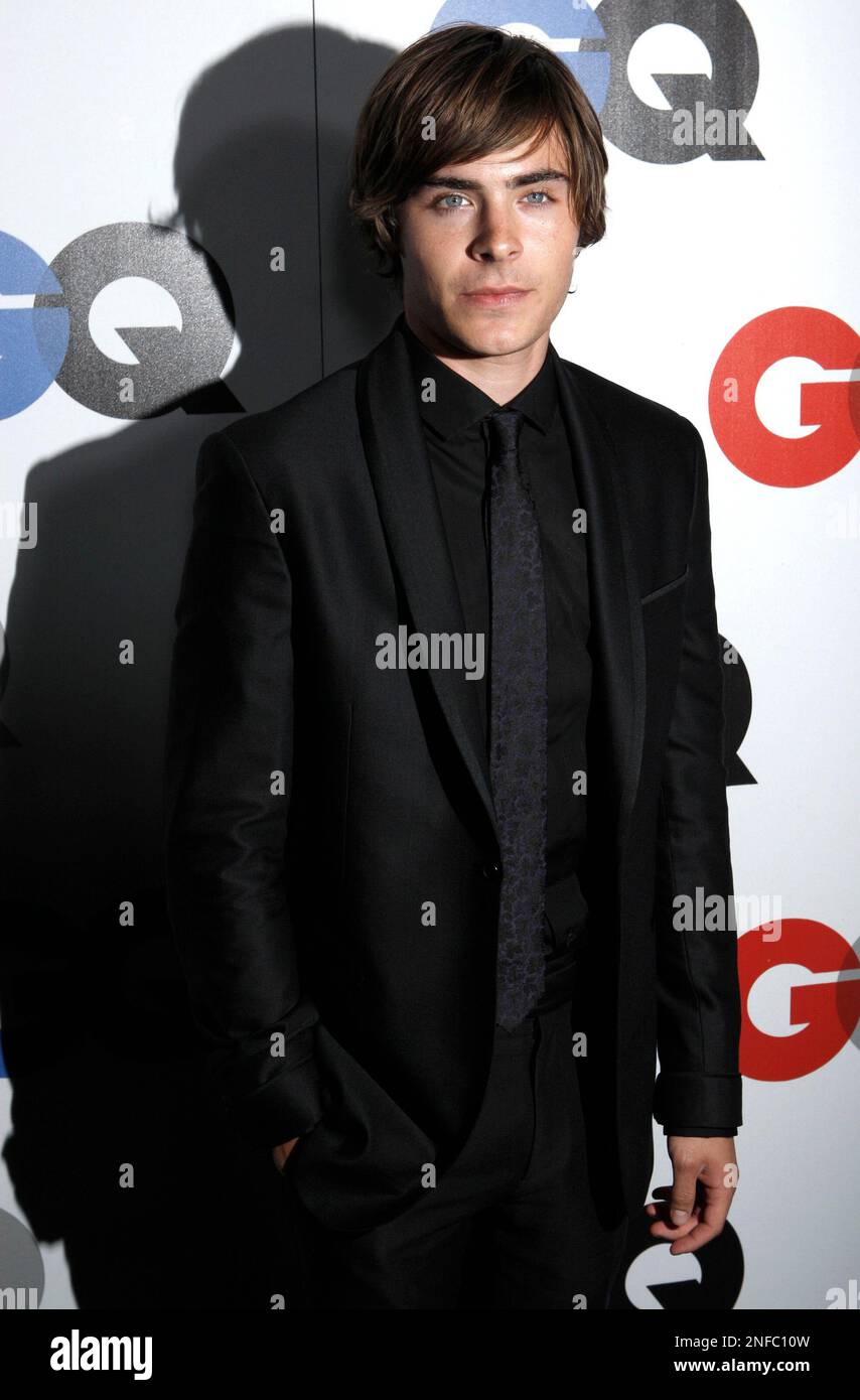 Zac Efron arrives at the GQ magazine 2008 "Men of the Year" party in ...