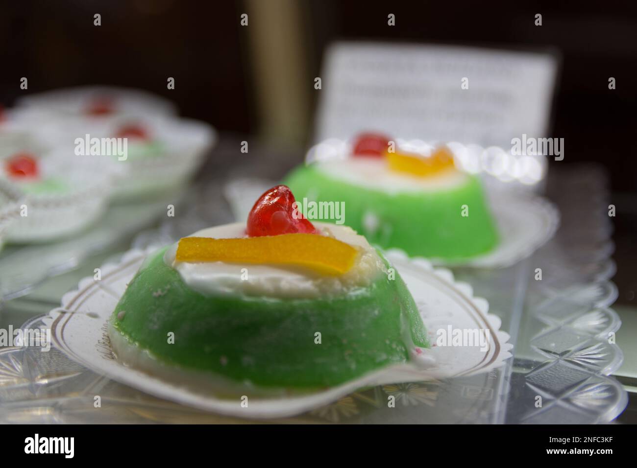 Traditional sicilian sweets hi-res stock photography and images - Alamy