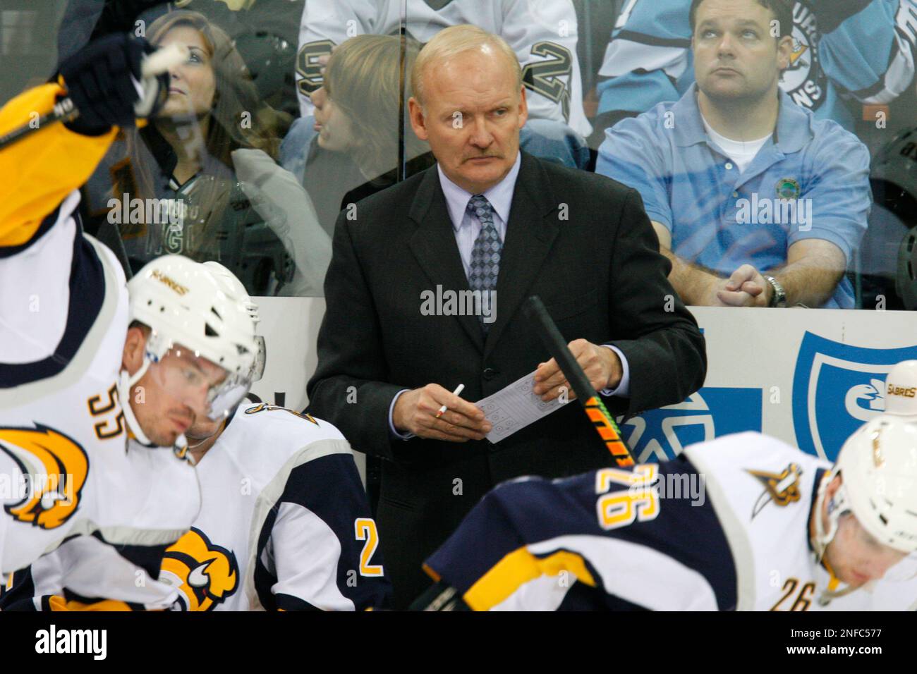 Buffalo Sabres coach Lindy Ruff during a NHL hockey game against the ...