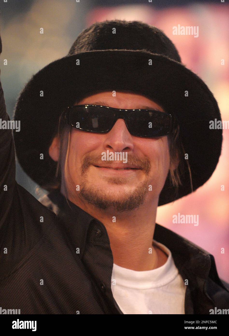Singer Kid Rock makes an appearance on MTV's TRL "Total Finale Live ...