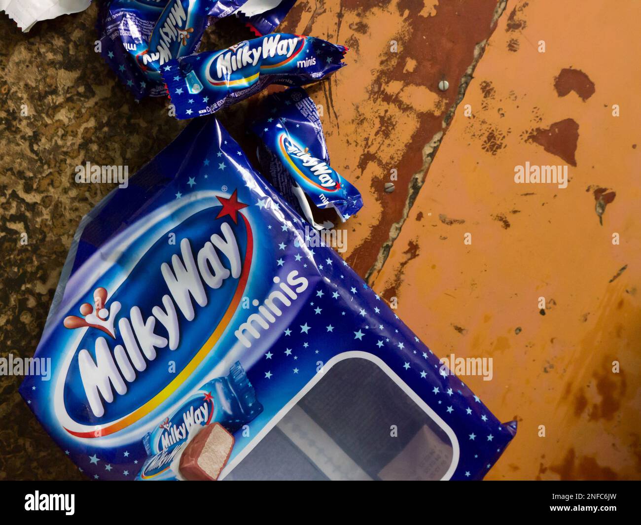 Milky Way (chocolate bar Stock Photo - Alamy