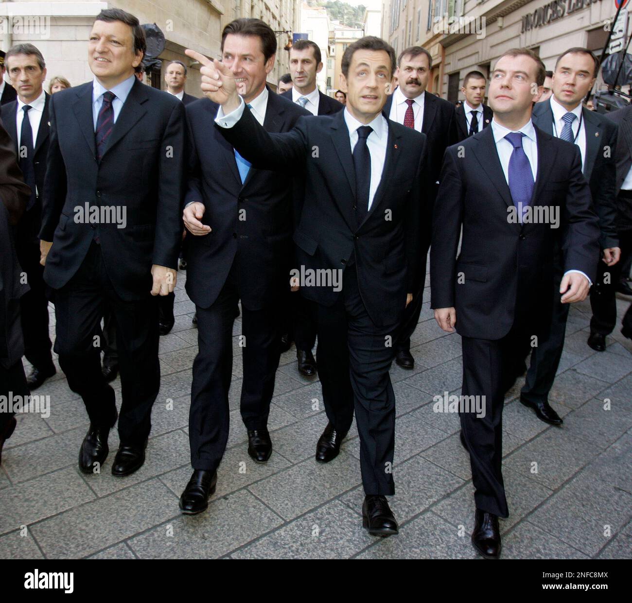 Left to right, President of the European Commission, Jose Manuel ...