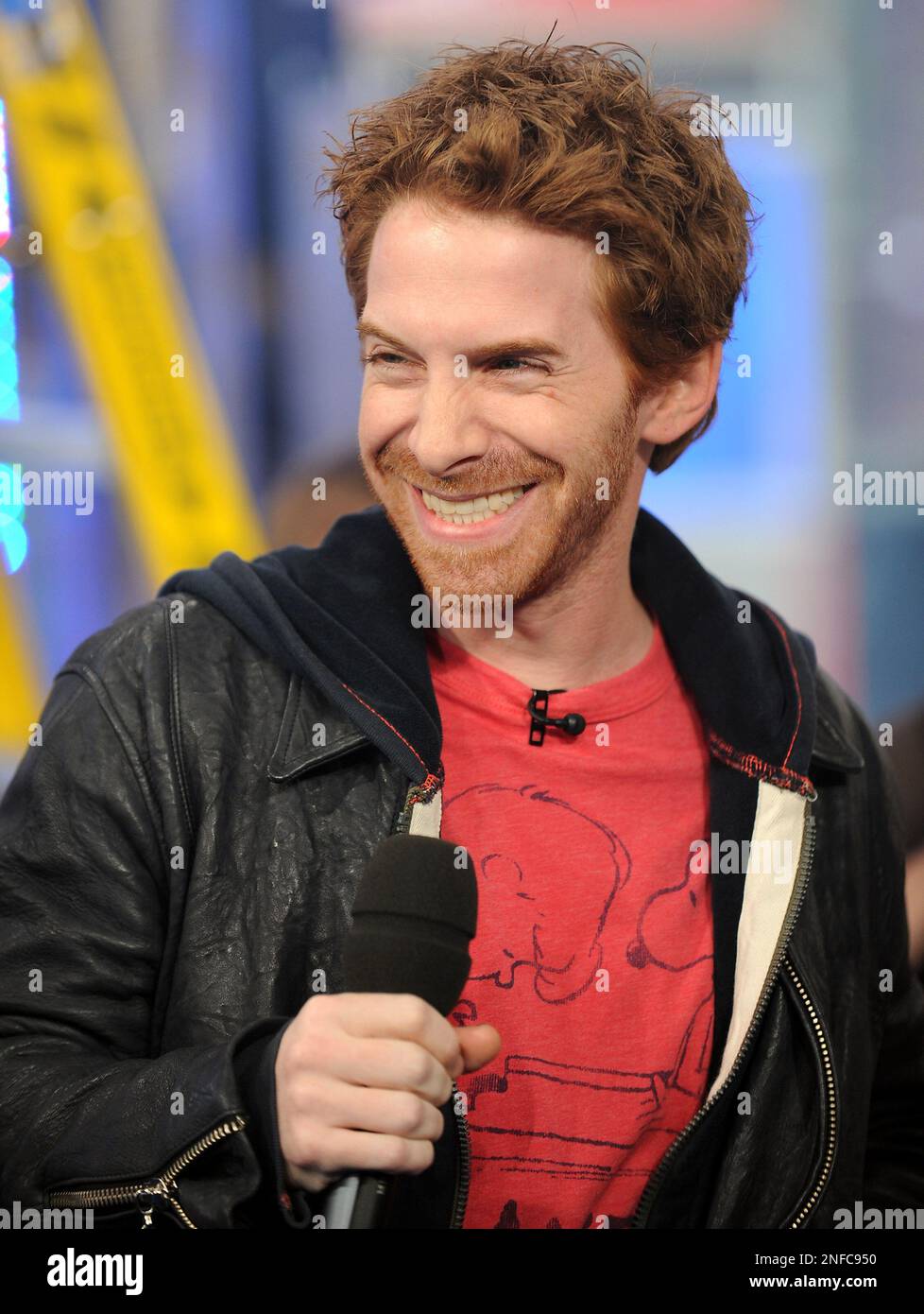 Actor Seth Green makes an appearance on the last regular MTV Total ...