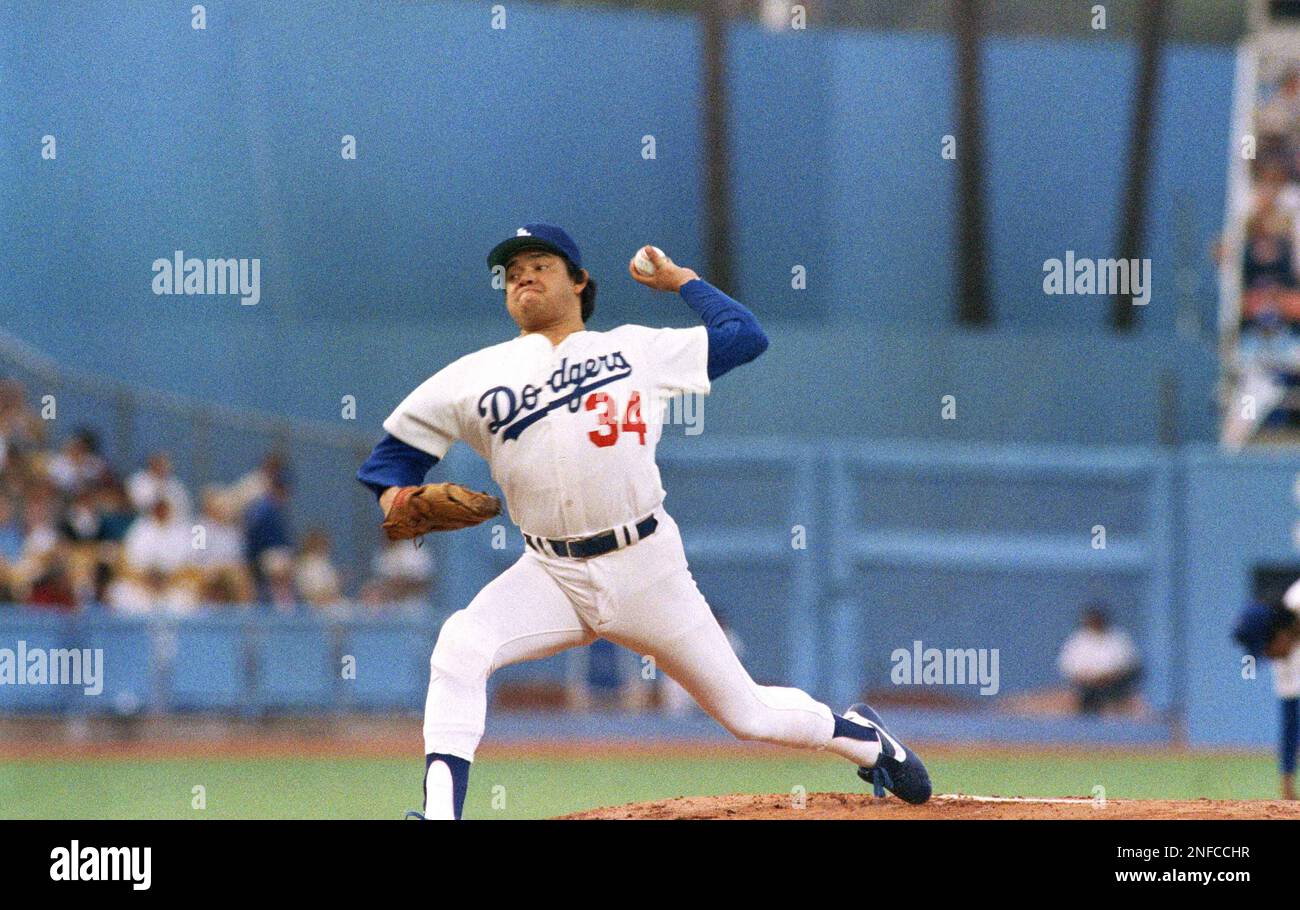 Los Angeles Dodgers pitcher Fernando Valenzuela prepares to release the ...
