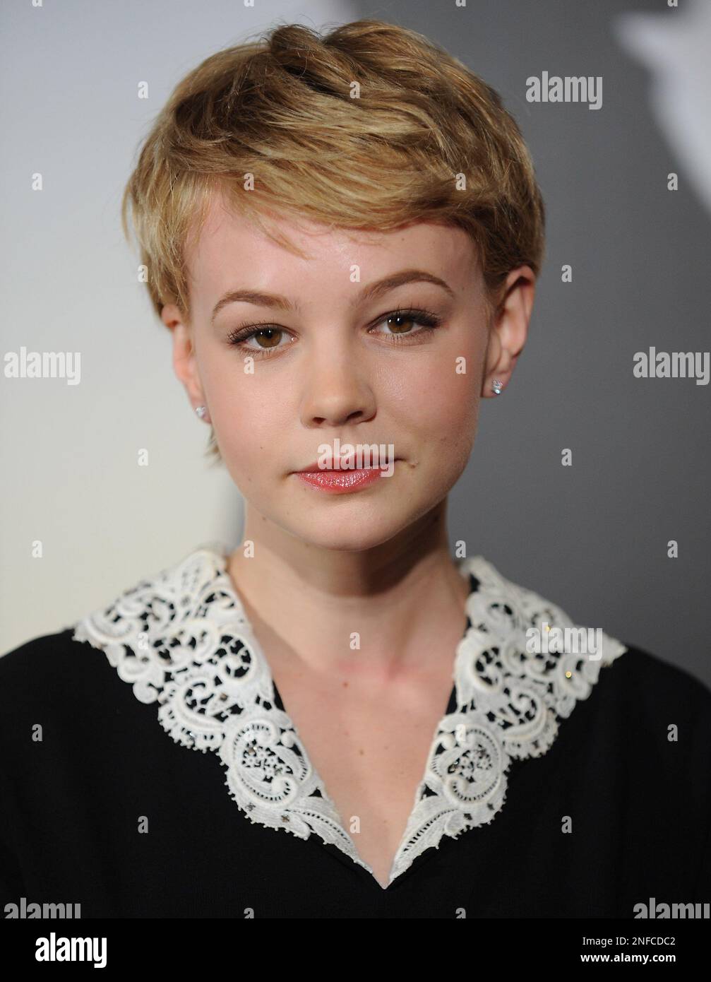 Actress Carey Mulligan attends The Museum of Modern Art Film Benefit ...