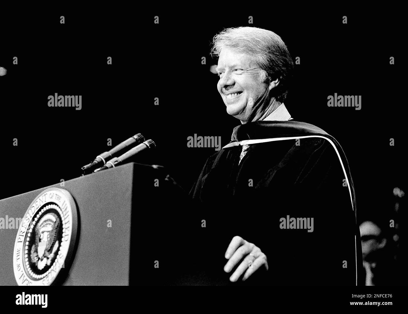 President Jimmy Carter addresses 132nd commencement at University of ...