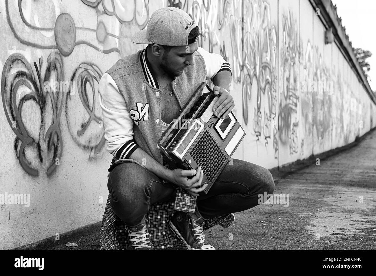 A young man with a beard hip-hop dancer Stock Photo - Alamy
