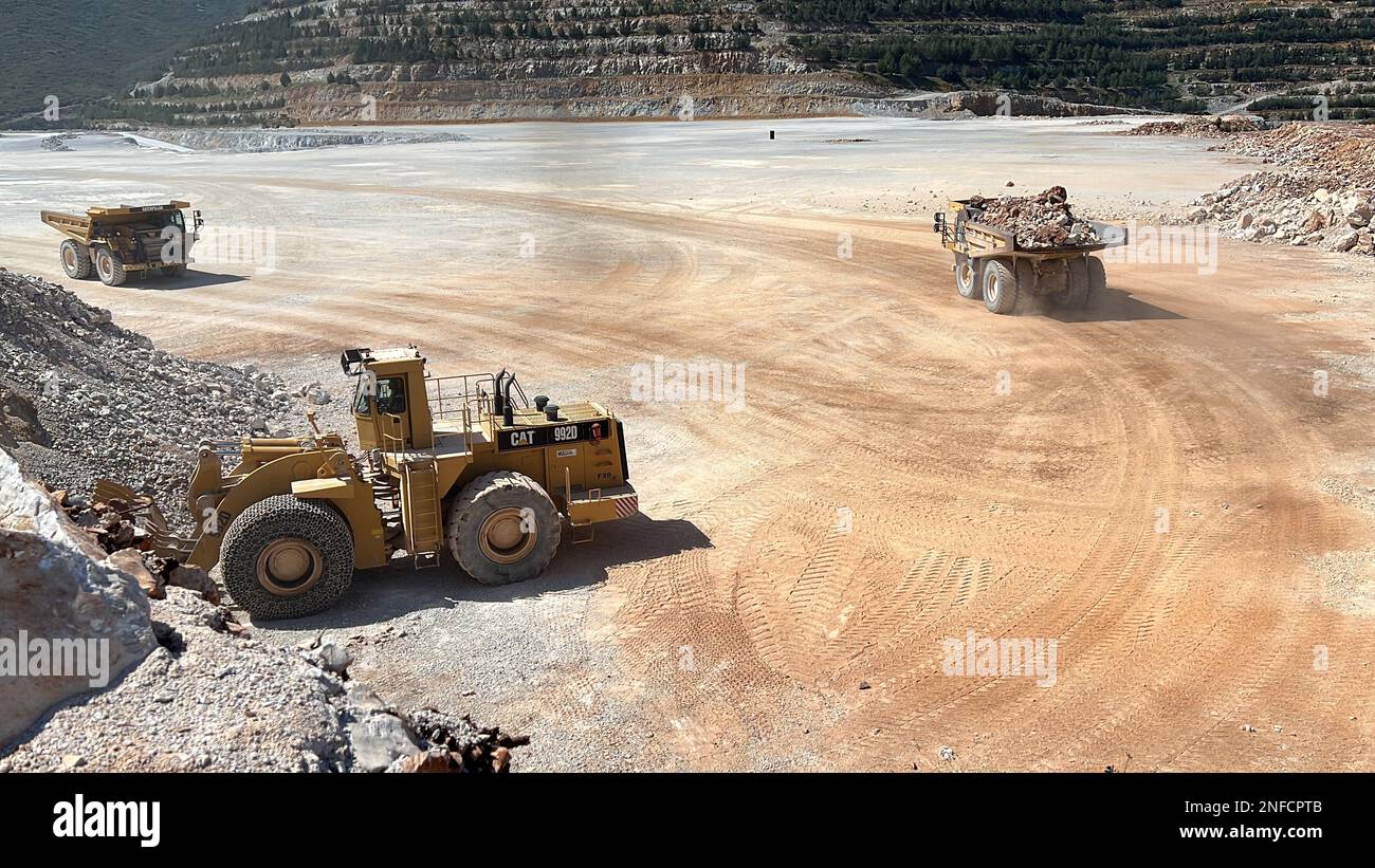 Huge Wheel Loader Loading Limestone The Dumpers, Limestone Quarry ...