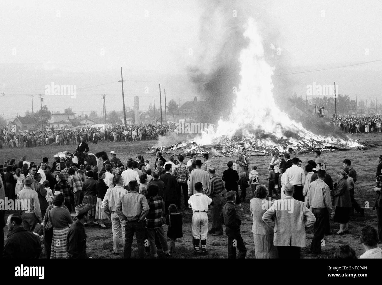 Anchorage, Alaska celebrates news that the territory has been admitted ...