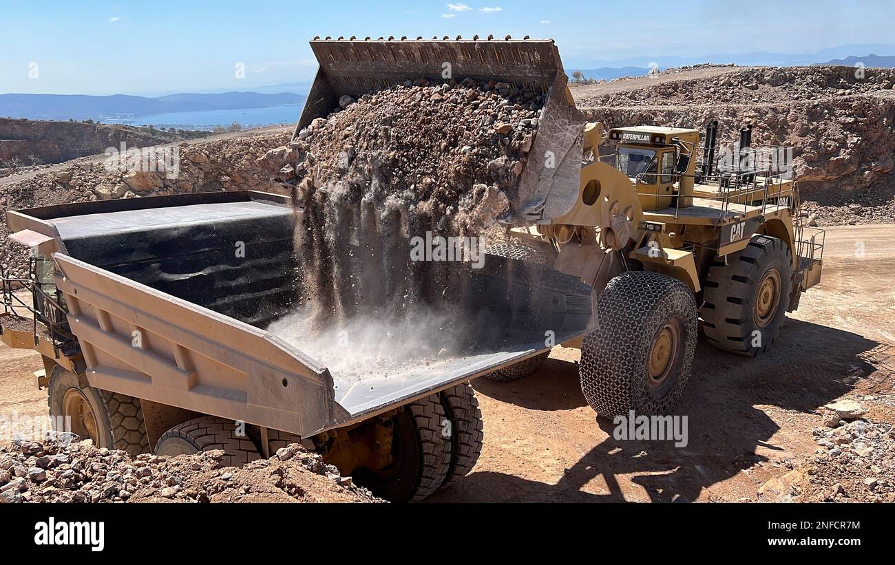 Huge Wheel Loader Loading Limestone The Dumpers, Limestone Quarry ...