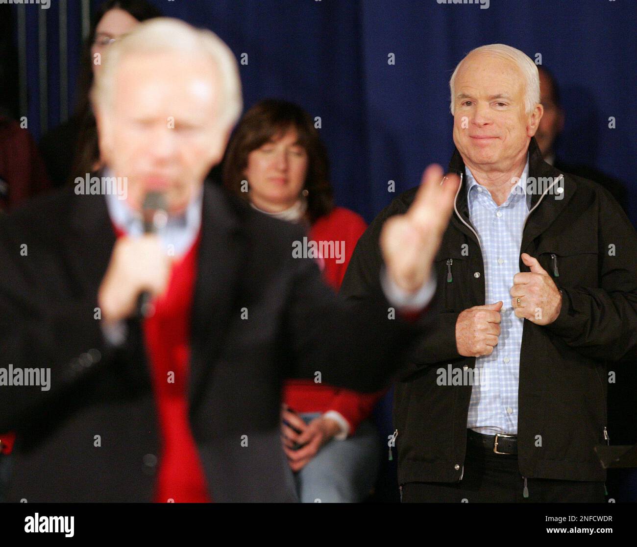 Sen. Joe Lieberman, D-Conn., introduces Republican presidential ...