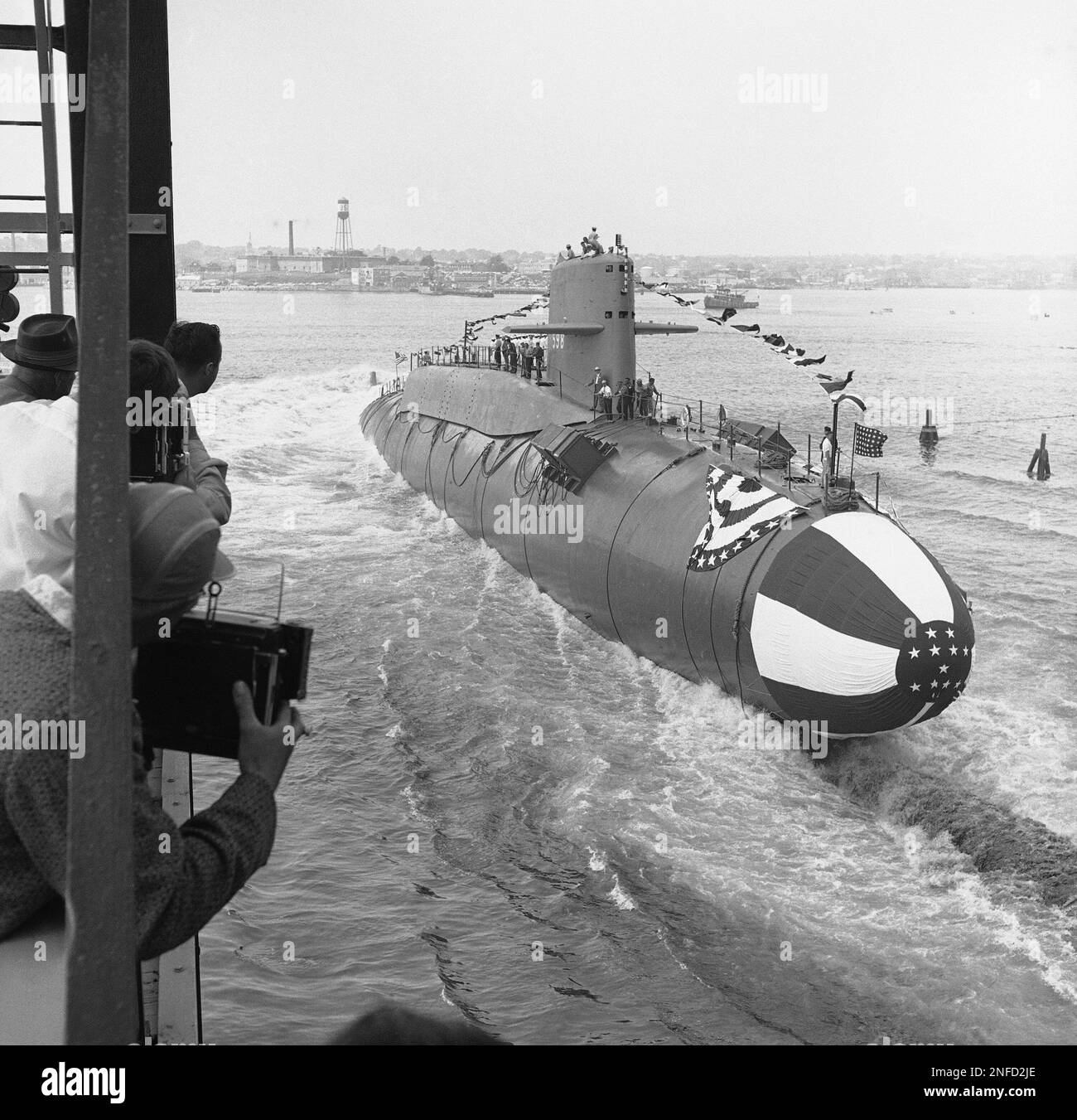 The USS George Washington, the Navy's first fleet ballistic submarine ...